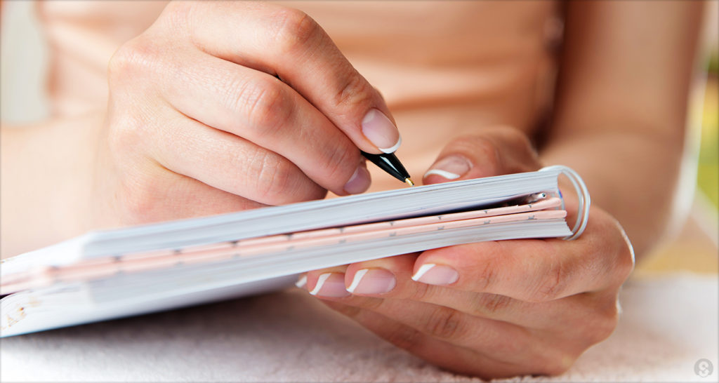 Five Tips to More Effective Writing - Plaid Swan